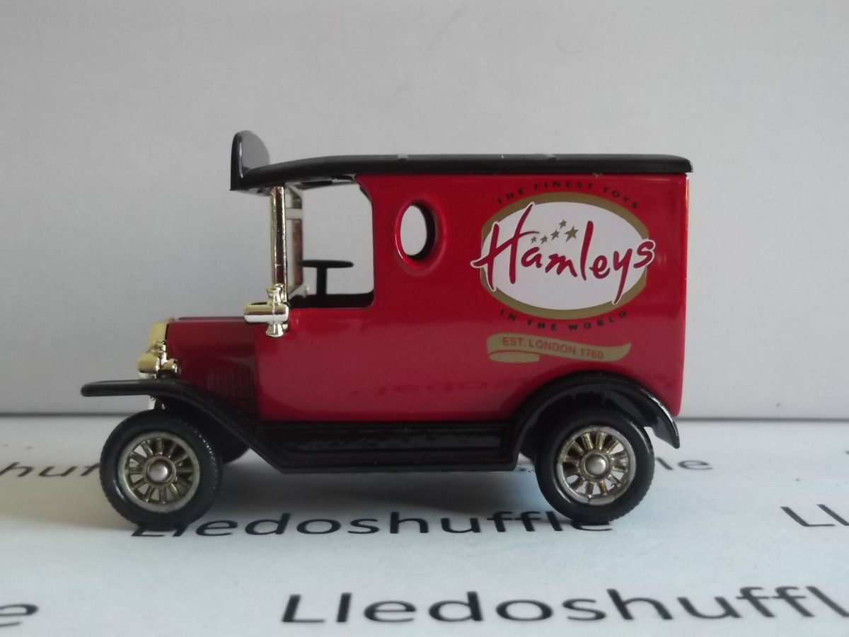 DG06179, Model T Ford Van, Hamleys Toyshop, 2002 Edition – Lledo Models