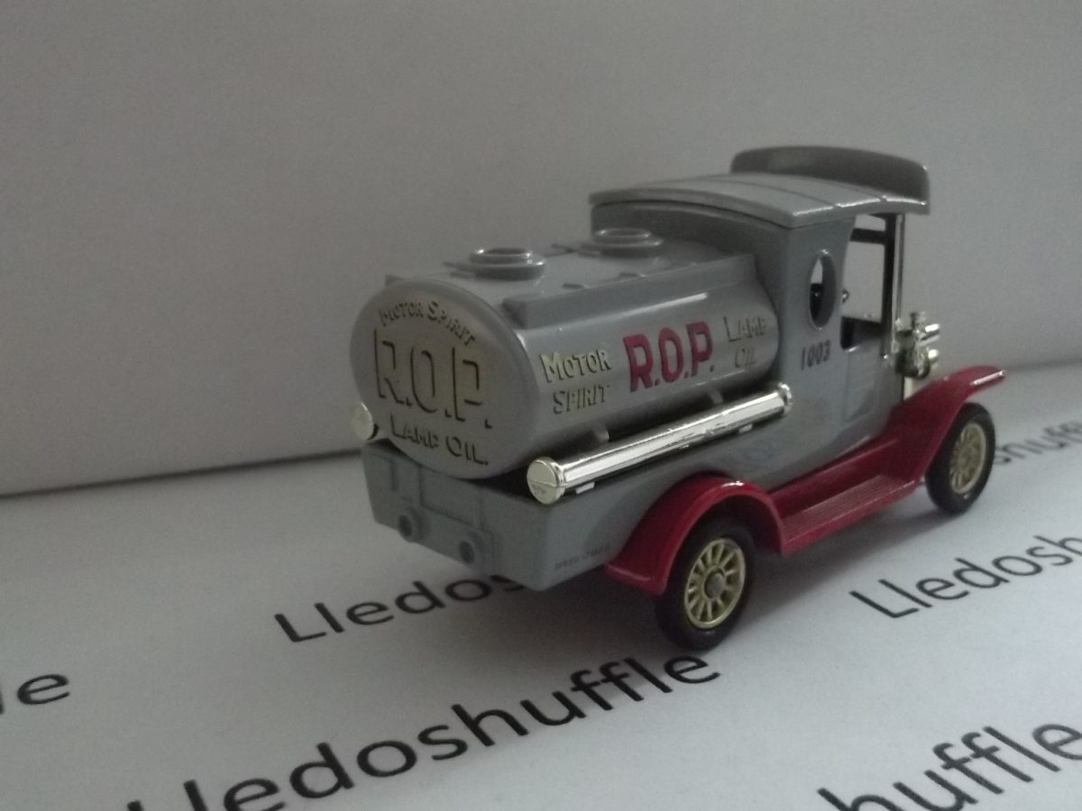 DG08020, Model T Ford Tanker, ROP Motor Spirit, Russian Oil Products ...