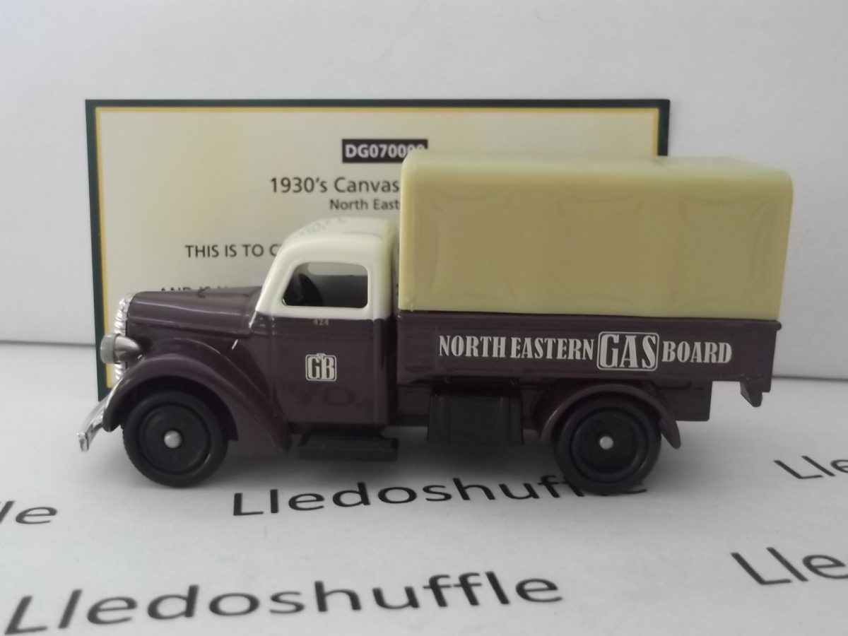 DG70009, Ford Canvas Back Truck, North Eastern Gas Board – Lledo Models