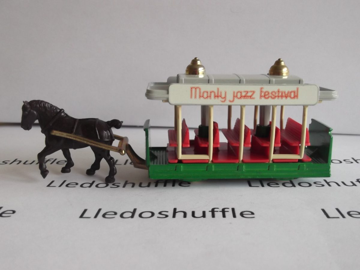 Code 3 Buses & Trams – Lledo Models