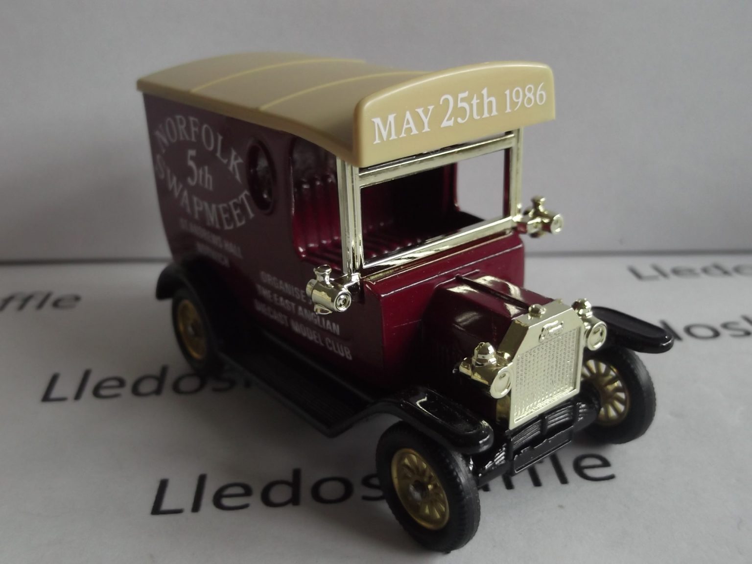 DG006, Code 3, Model T Ford Van, 5th Norfolk Swapmeet 1986 – Lledo Models