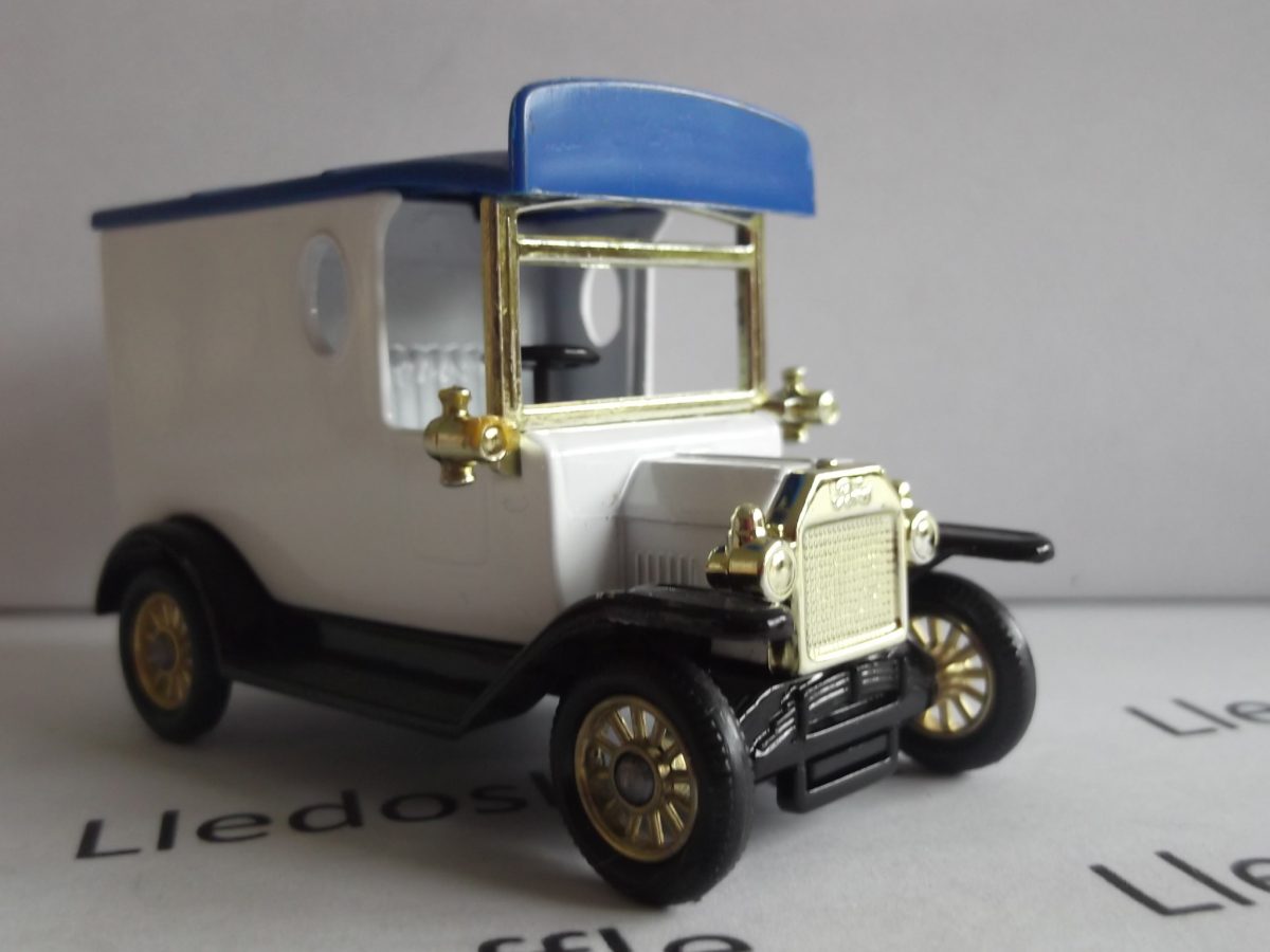 LP006, Code 3, Model T Ford Van, White, Blue and Black, No Artwork ...