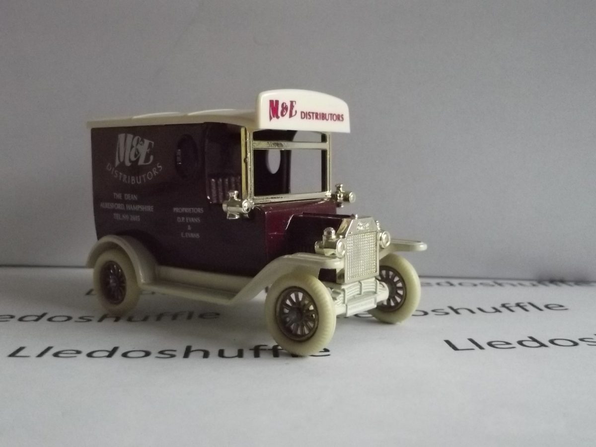 LP006, Code 3, Model T Ford Van, M & E Distributors, Alresford ...