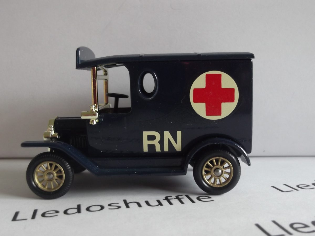 LP006, Code 3, Model T Ford Van, RN Ambulance – Lledo Models