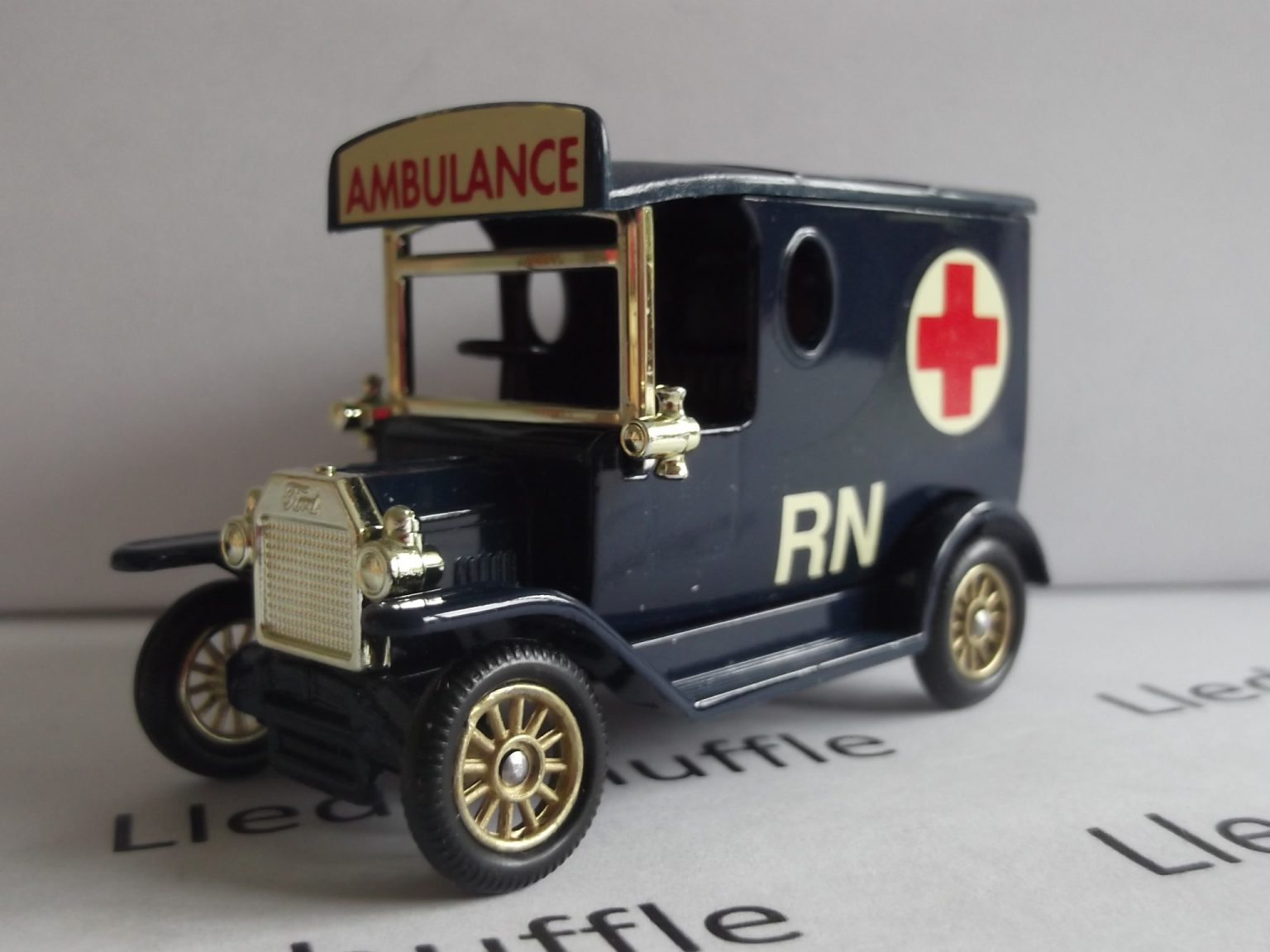 LP006, Code 3, Model T Ford Van, RN Ambulance – Lledo Models