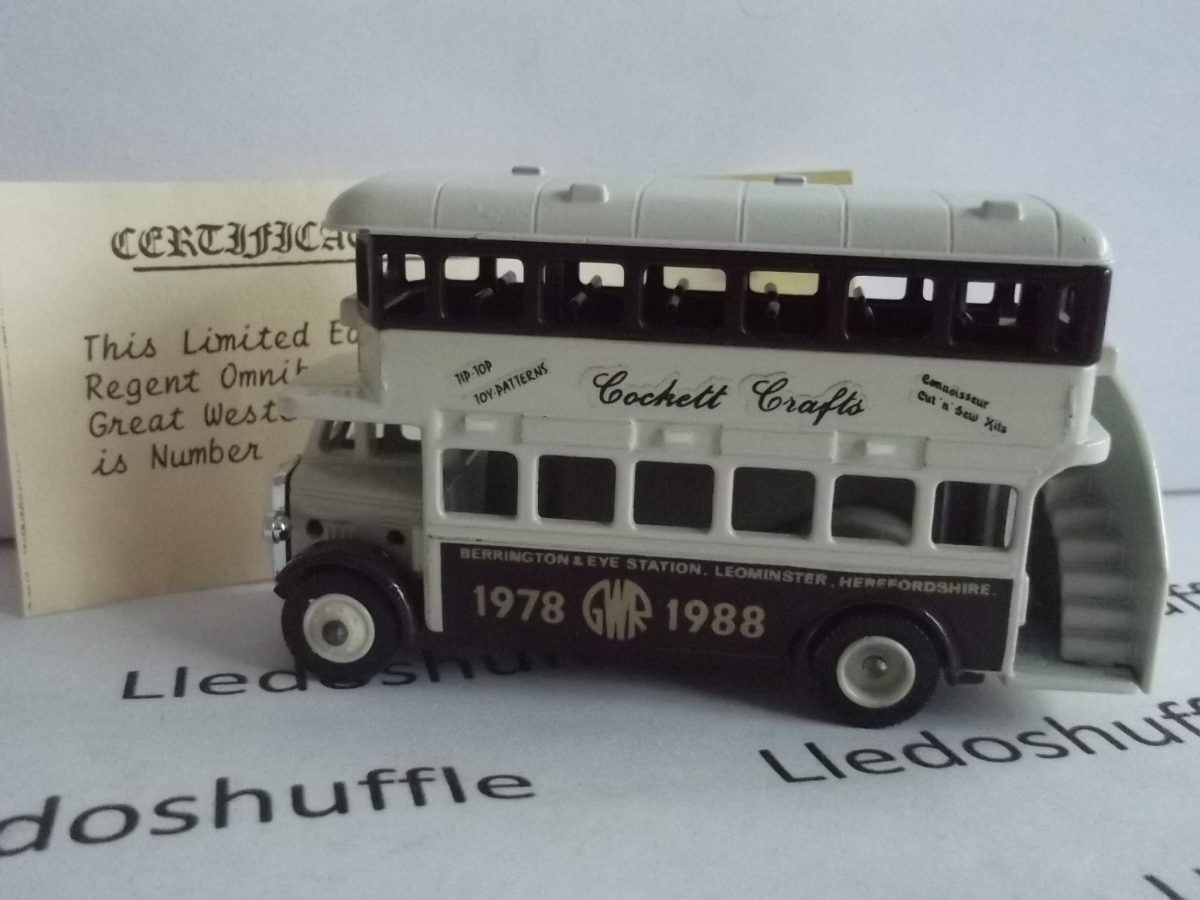 Code 3 Buses & Trams – Lledo Models