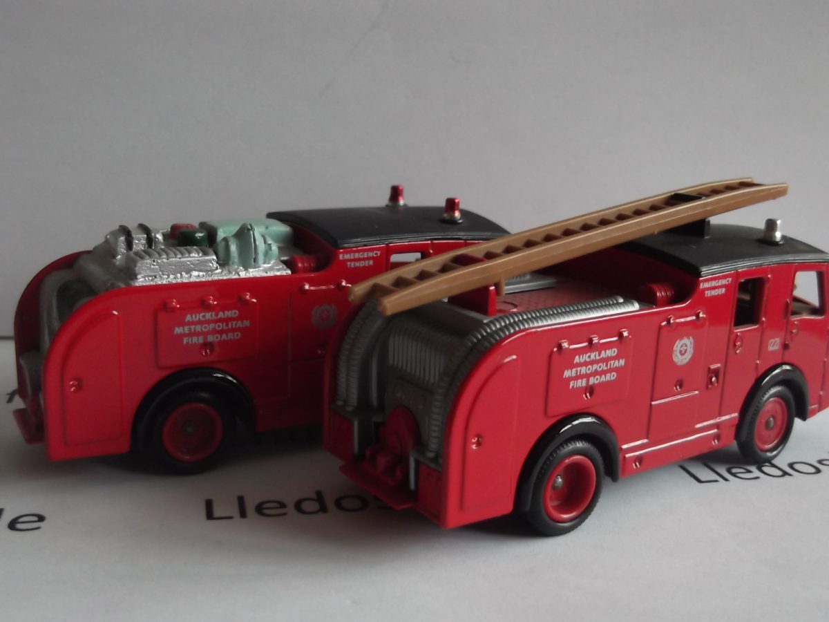 DG060, Code 3, Dennis Fire Engine, Auckland Metropolitan Fire Board ...