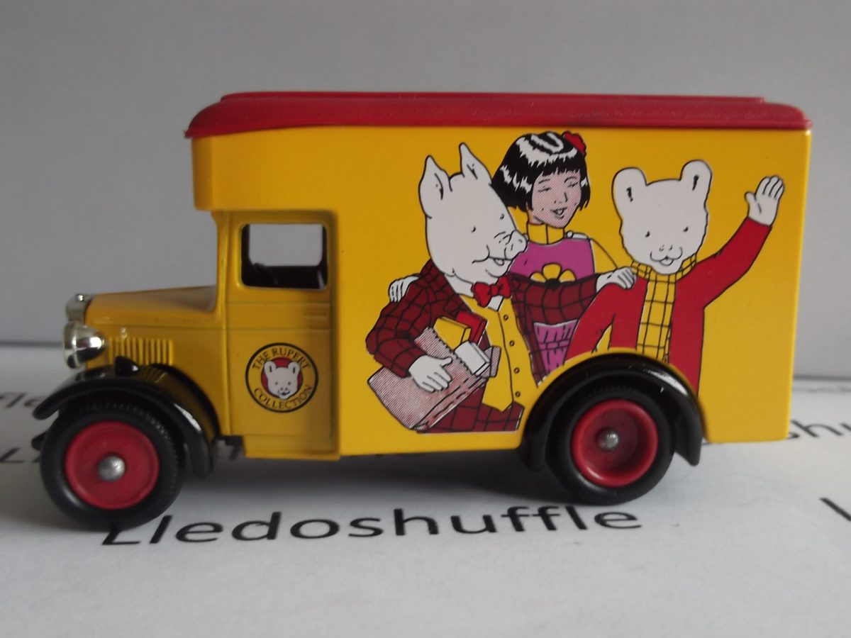 DG16037, Dennis Parcels Van, Rupert Bear, The Rupert Collection ...