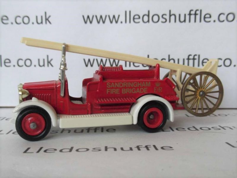 LP12017, Dennis Fire Engine, Sandringham Fire Brigade – Lledo Models
