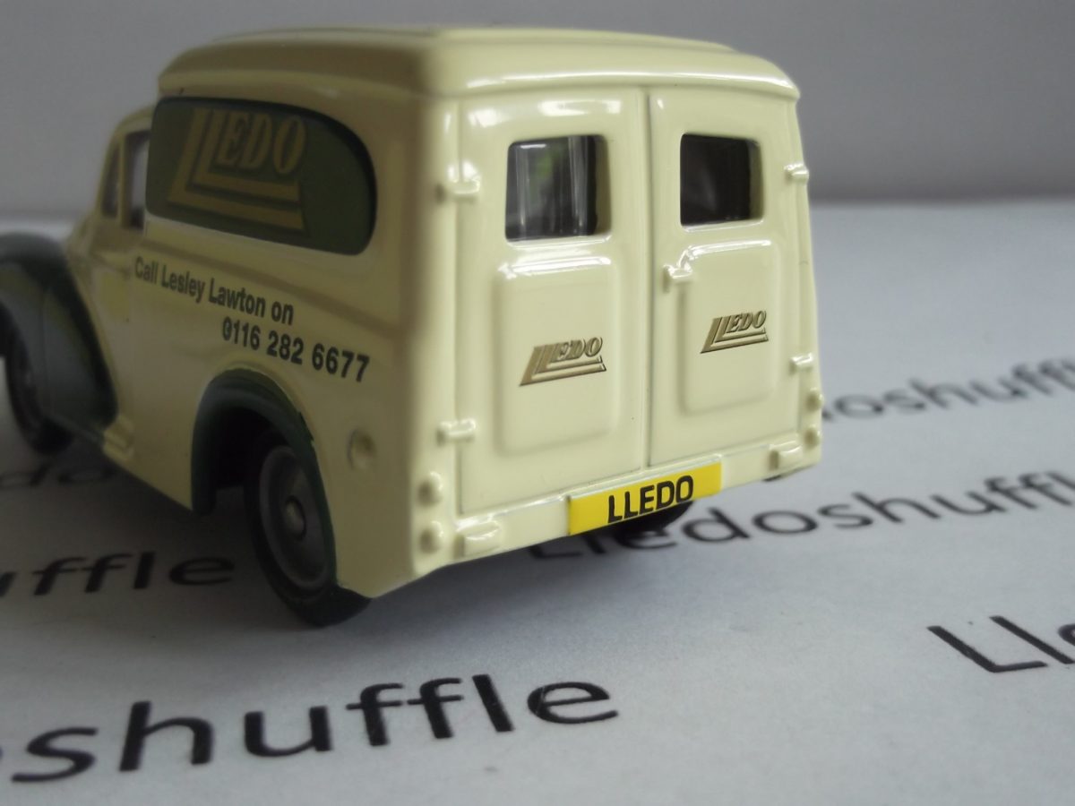 LP127-1002, Morris Minor Van, Lledo Premiums Incentive Model 2001 ...