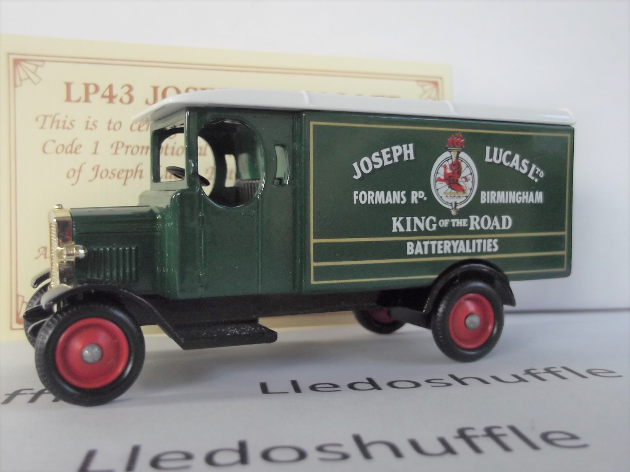 LP43029, Morris Van, Joseph Lucas, Birmingham – Lledo Models