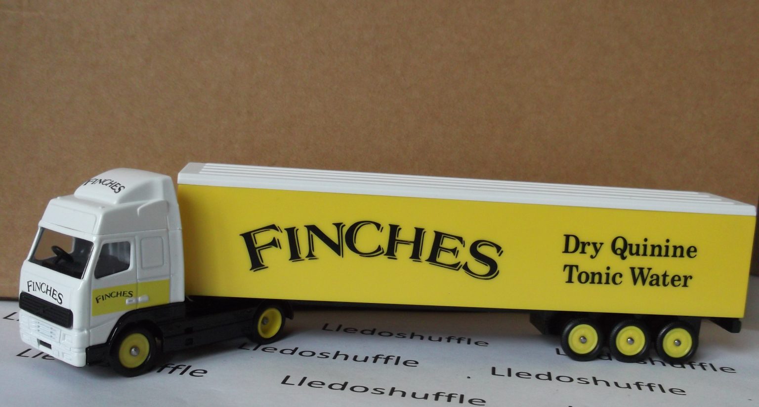 PM119017, Volvo FH12 Articulated Truck, Finches Dry Quinine Tonic Water ...