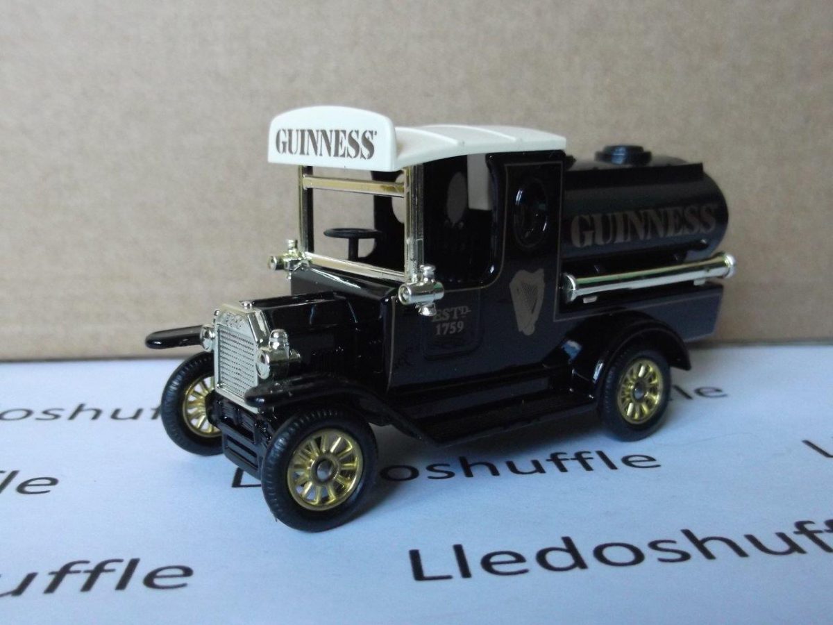 SL08000, Model T Ford Tanker, Guinness – Lledo Models