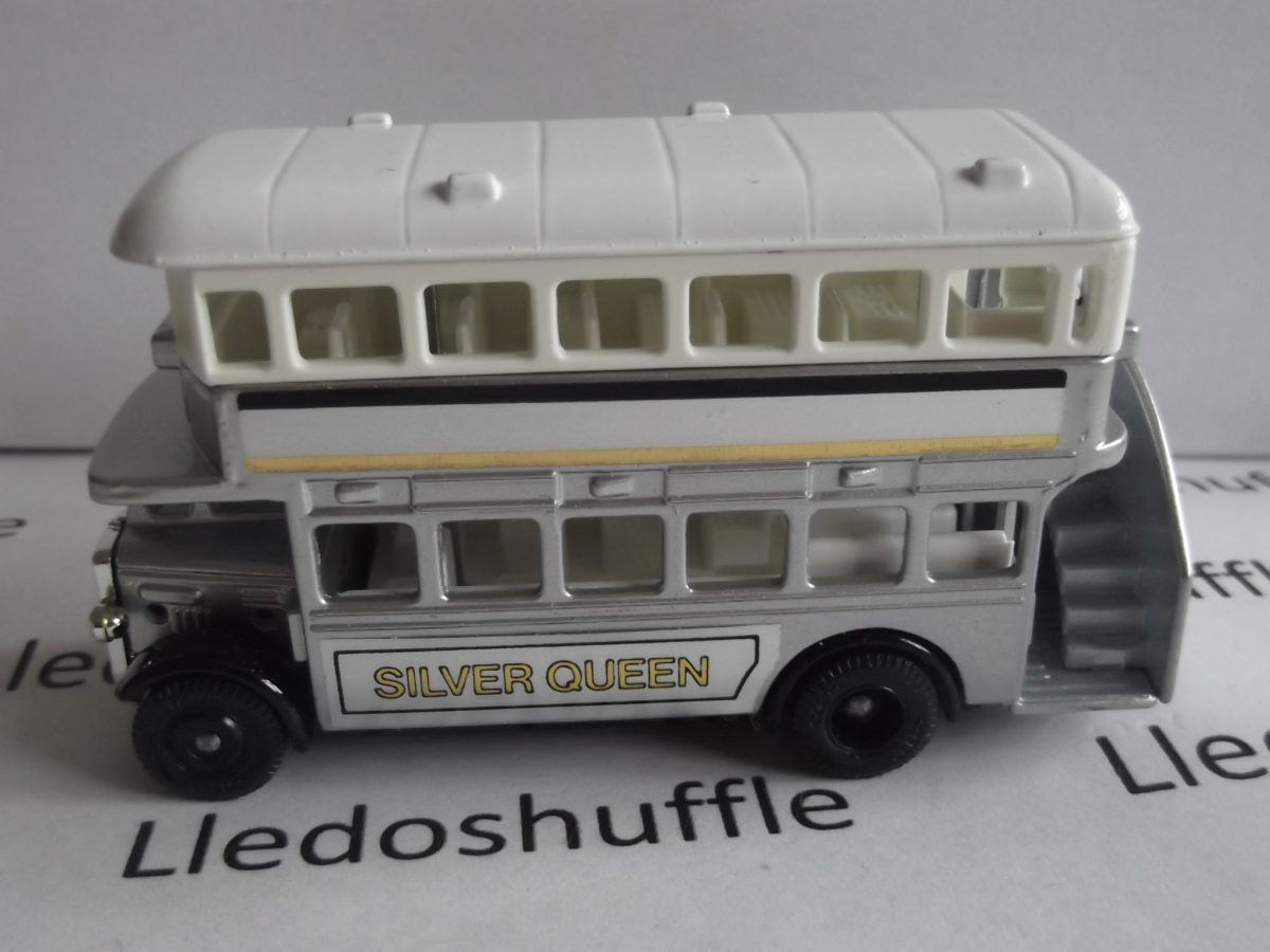 SP17019, AEC Regal Single Deck Bus, AGB Coaches – Lledo Models