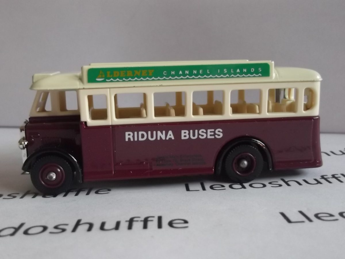 SP17008, AEC Regal Single Deck Bus, Riduna Buses, Alderney – Lledoshuffle