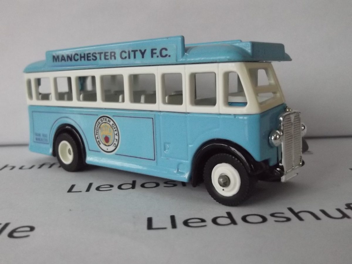 SP17046, AEC Regal Single Deck Bus, Manchester City Football Club ...