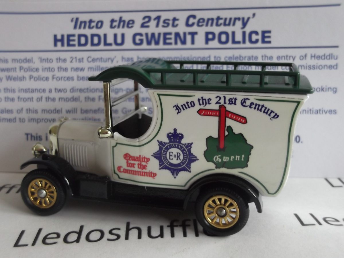 SP50, Bull Nose Morris Van, Heddlu, Gwent Police, Into the 21st Century ...