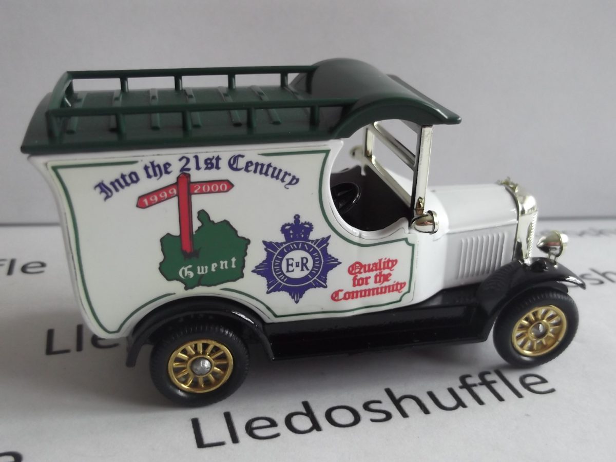 SP50, Bull Nose Morris Van, Heddlu, Gwent Police, Into the 21st Century ...