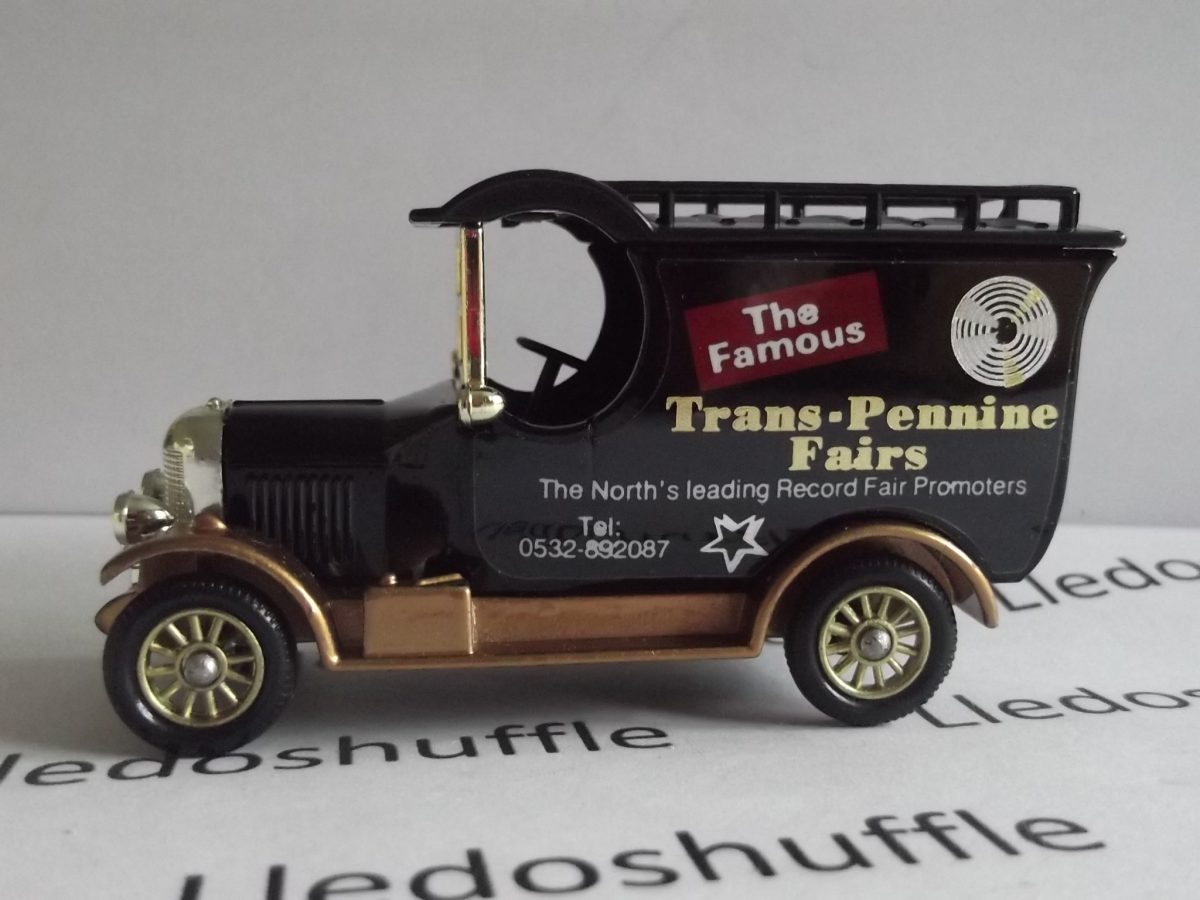 SP50057, Bull Nose Morris Van, Trans-Pennine Fairs, Record Fair ...