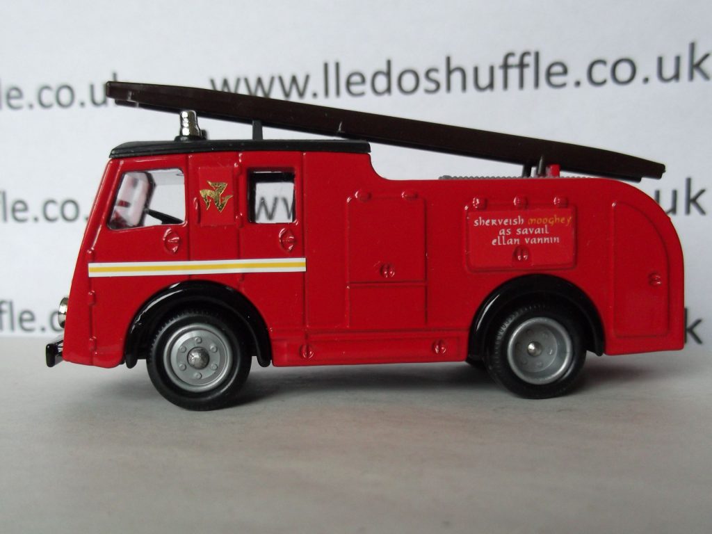 SP60007, Dennis Fire Engine, Isle of Man Fire & Rescue Service – Lledo ...