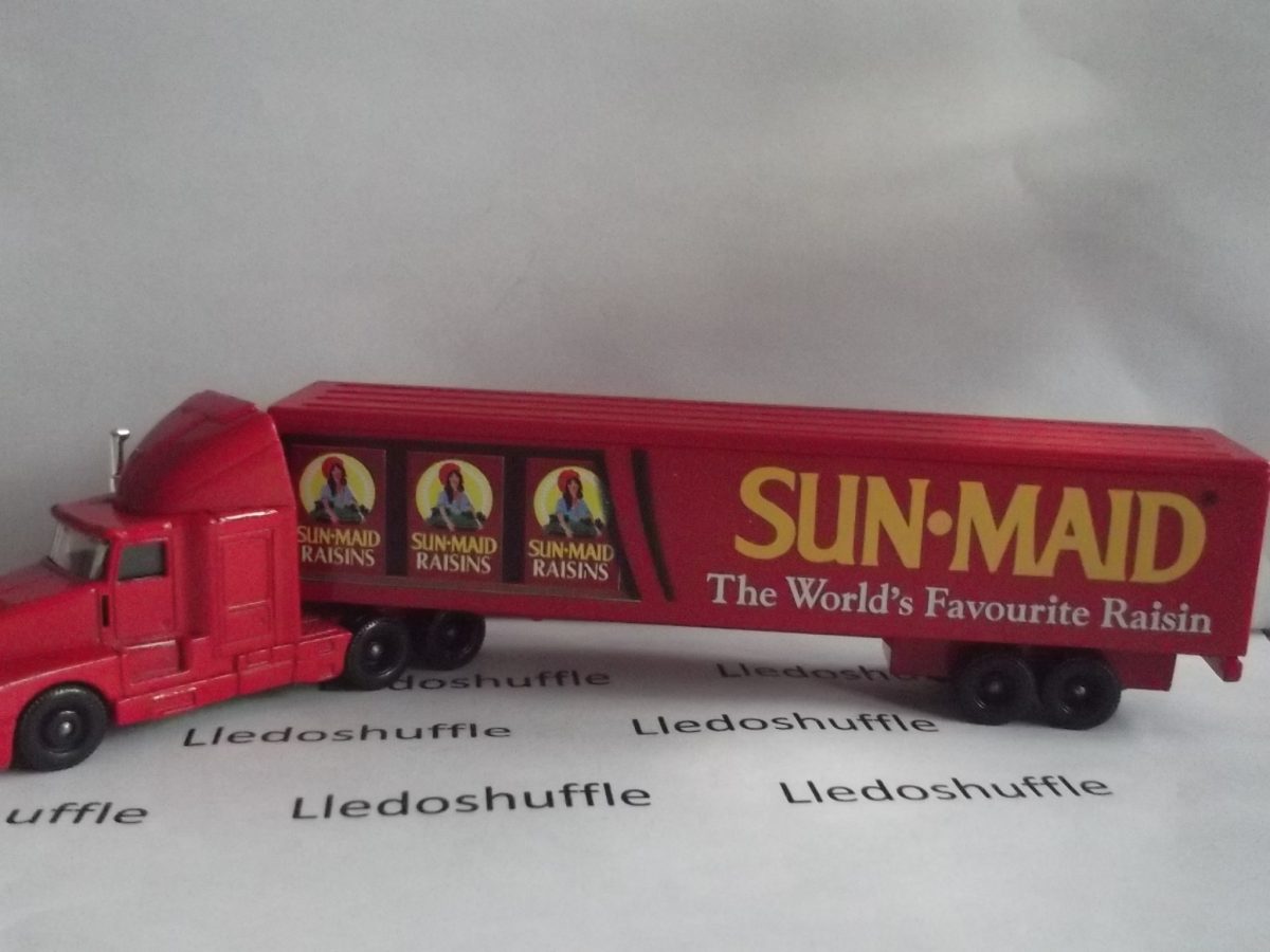 PM118004, Kenworth Articulated Truck, Sun Maid Raisins – Lledo Models