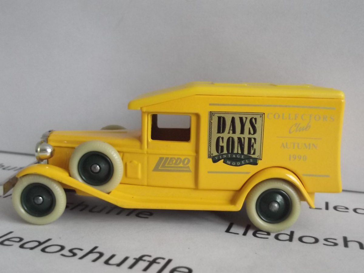 DG18019, Packard, Days Gone Collectors Club, Autumn 1990 – Lledo Models
