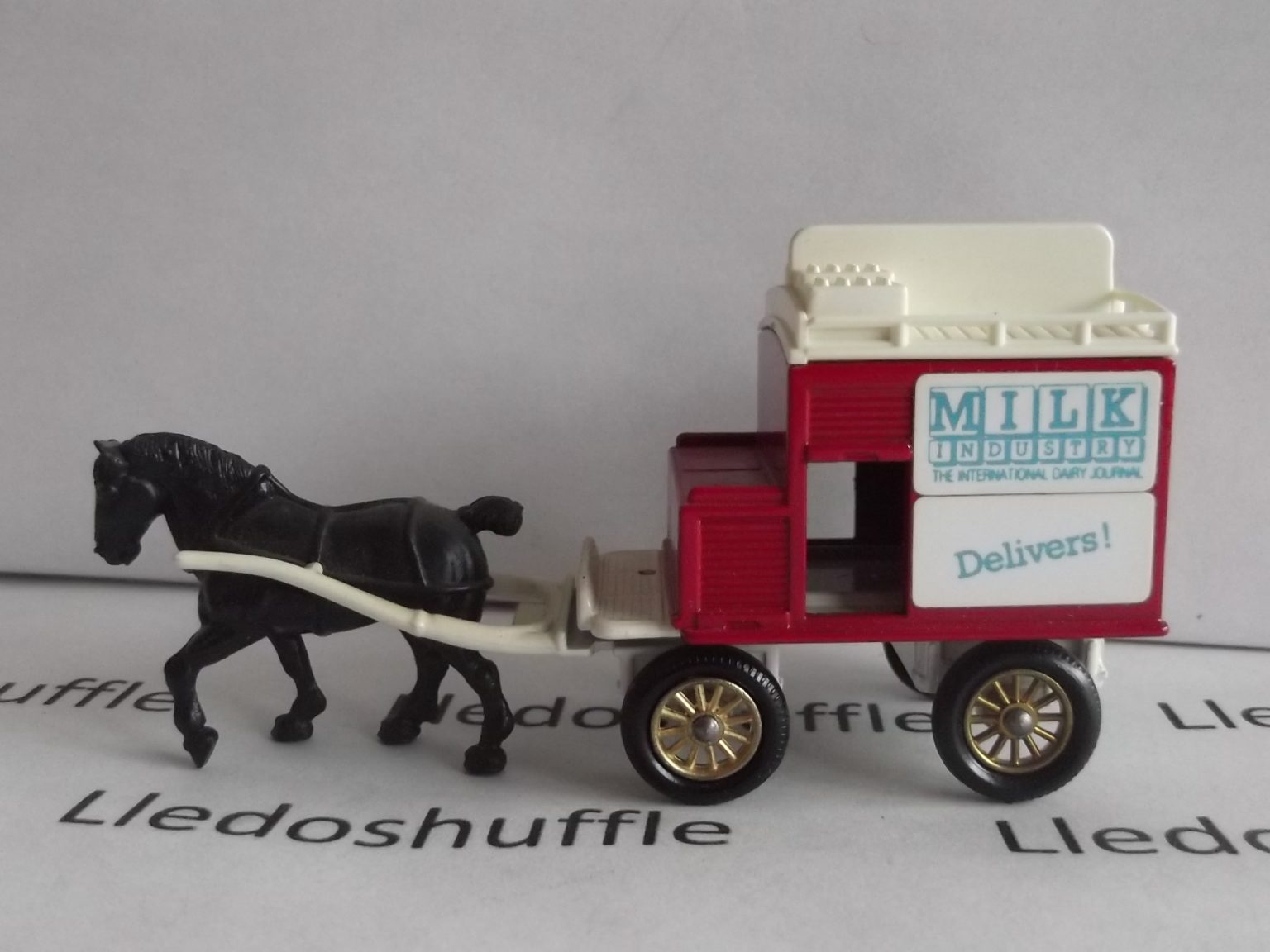 LP02001, Horse Drawn Milk Float, Milk Industry – Lledoshuffle