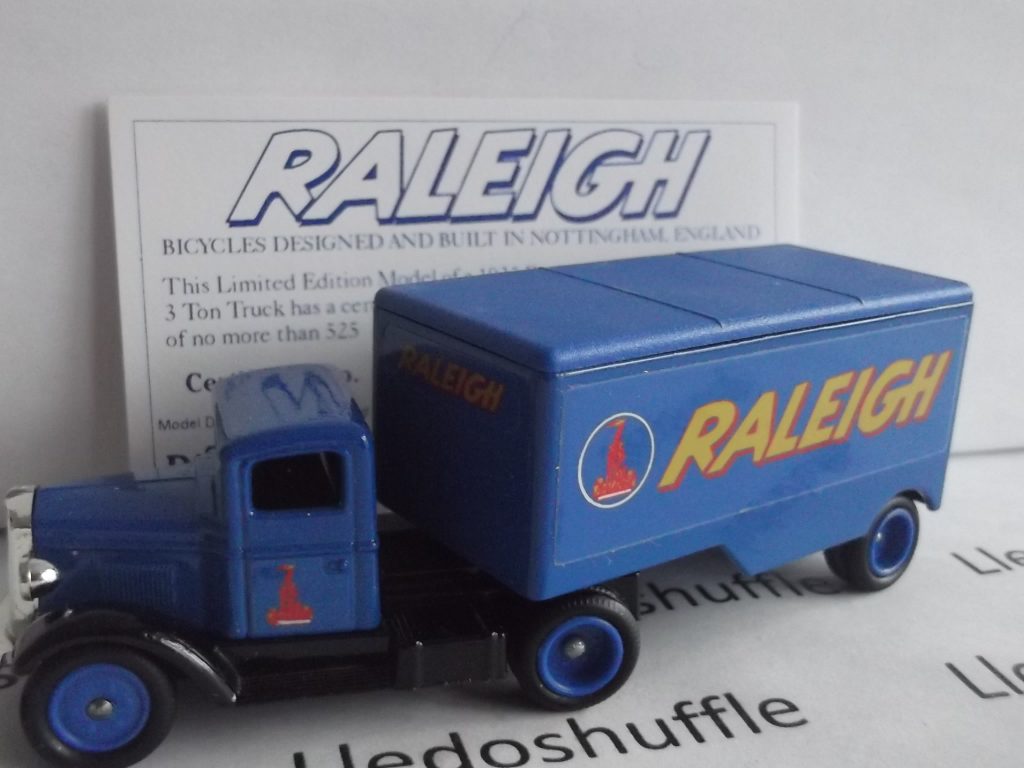 SP67002, Ford Articulated Truck, Raleigh, Bicycles Designed and Built ...