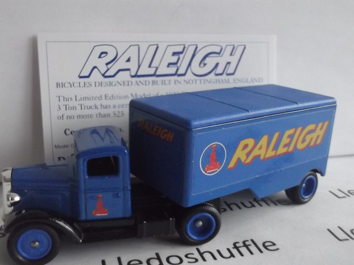 SP67002, Ford Articulated Truck, Raleigh, Bicycles Designed and Built ...