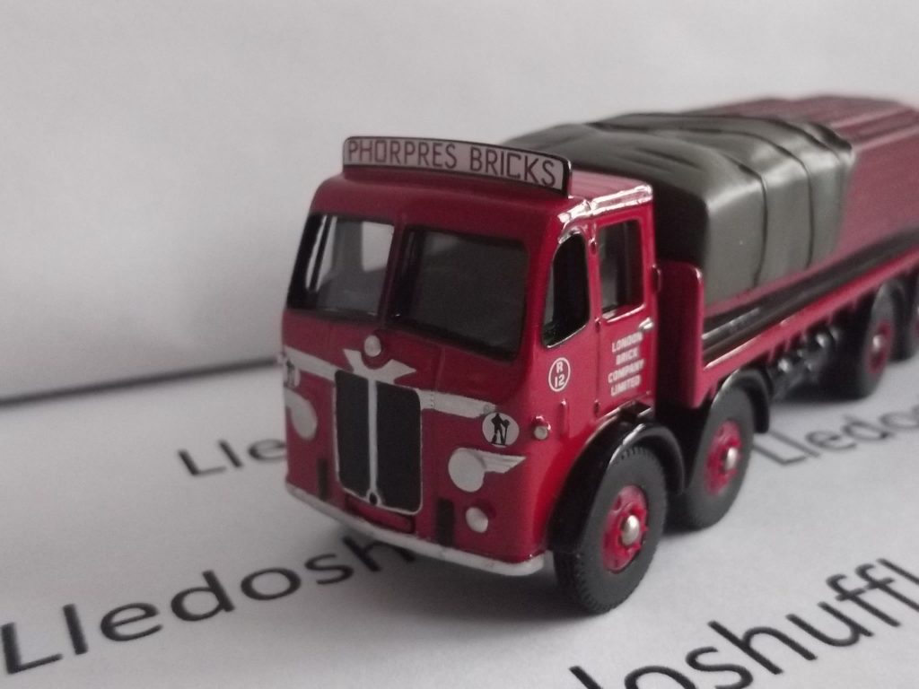 DG176002, Leyland Octopus, London Brick Company Limited, Phorpres ...