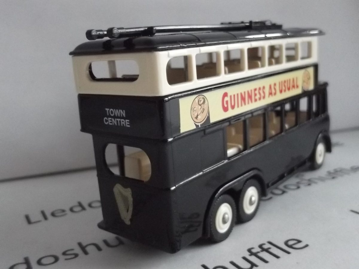 LP41103, Karrier E6 Trolley Bus, Guinness As Usual – Lledo Models