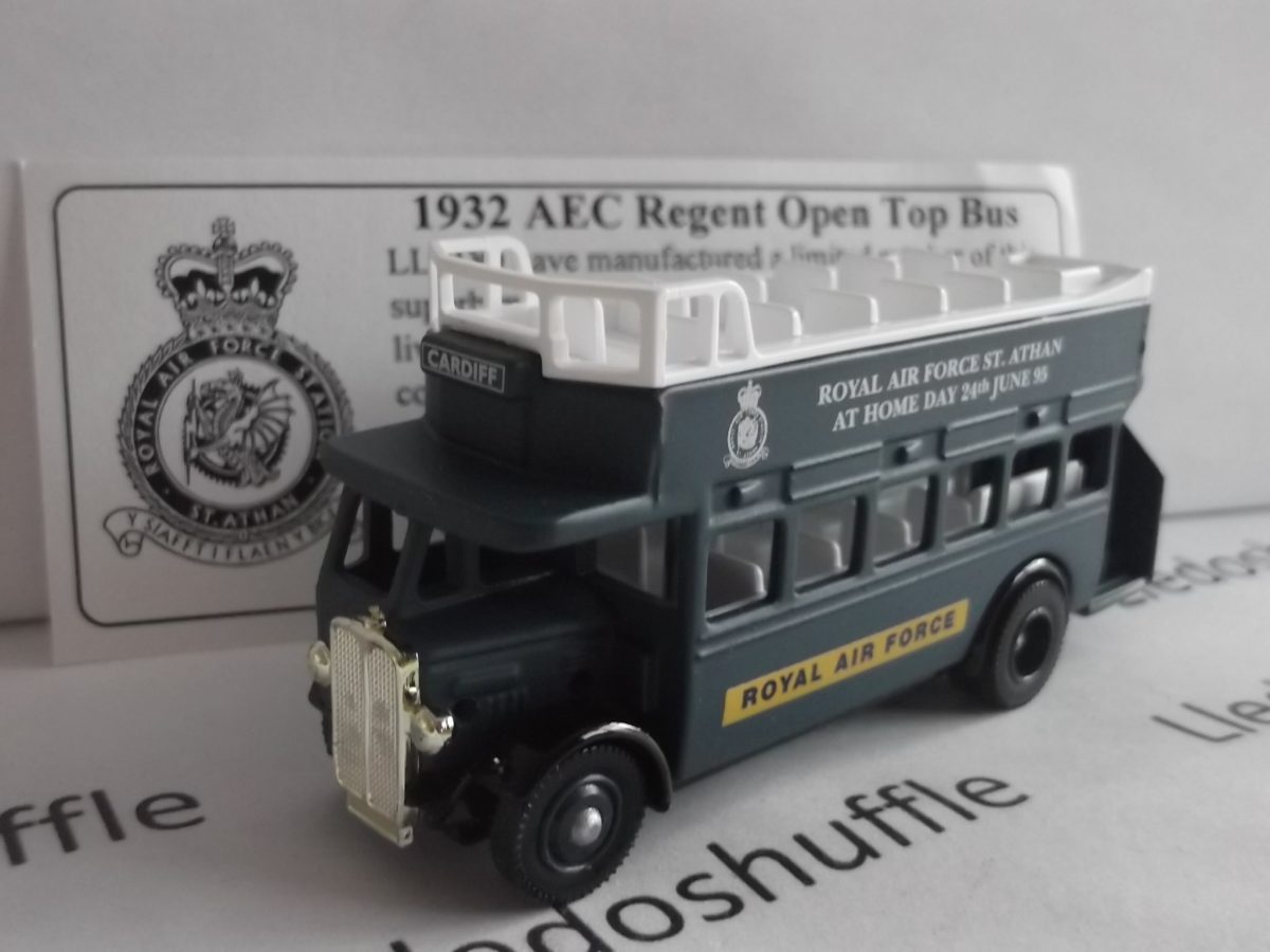 LP68011a, AEC Regent Open Top Bus, Royal Air Force, RAF St. Athan at ...