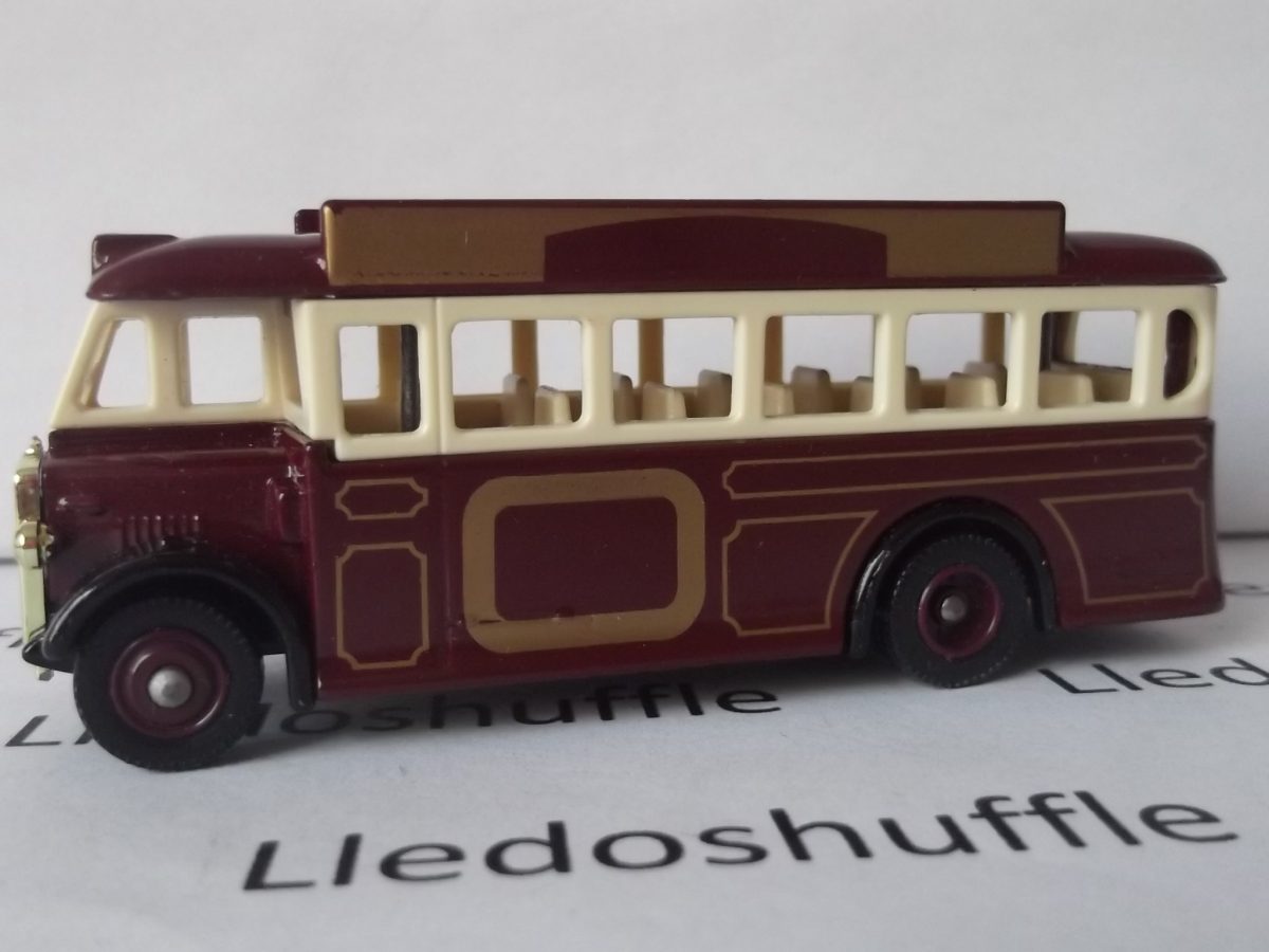 SB17, AEC Regal Single Deck Souvenir Bus, Maroon, No Artwork/Cameo ...