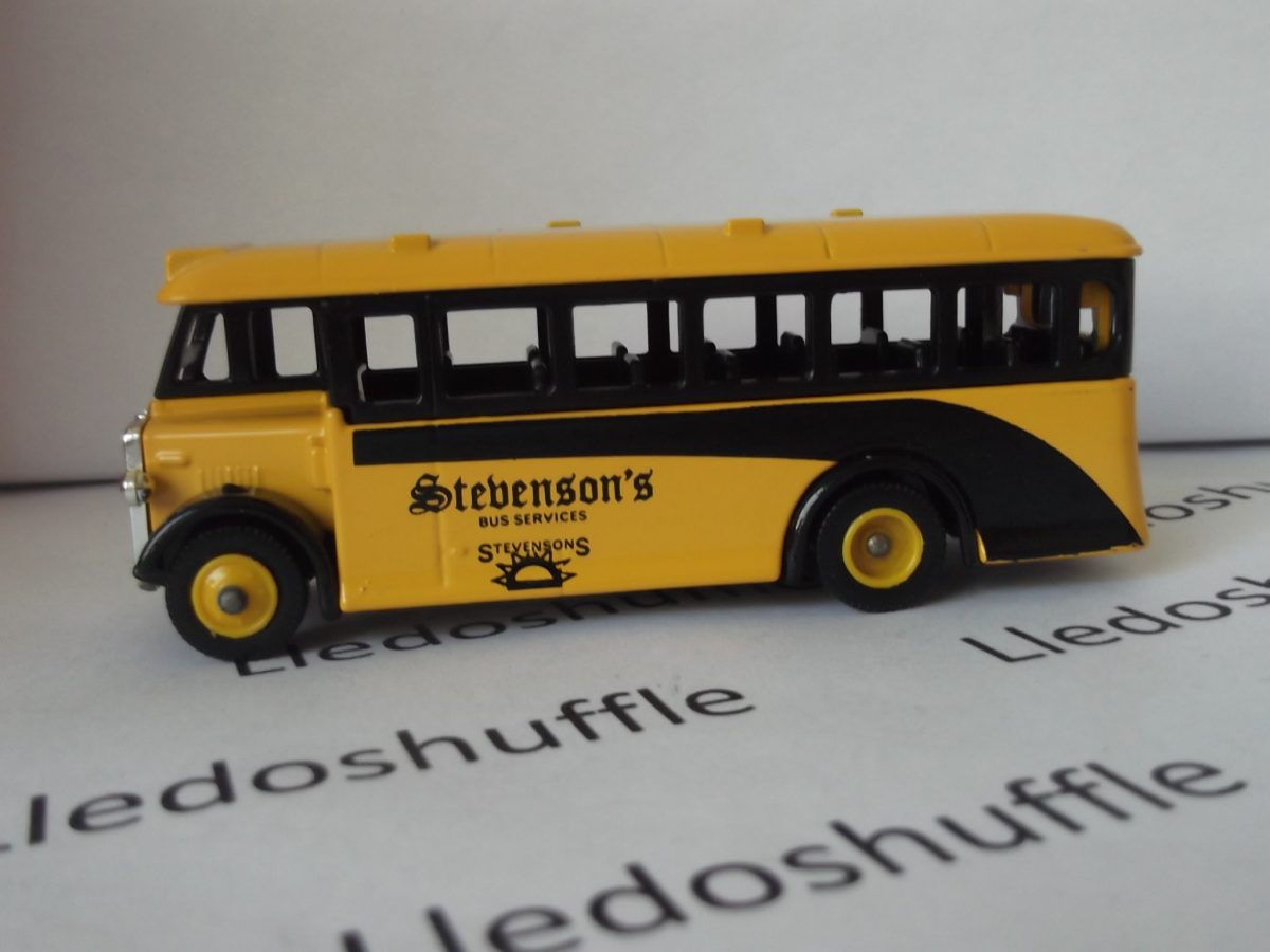 LP17009, AEC Regal Single Deck Bus, Stevensons Bus Services – Lledo Models