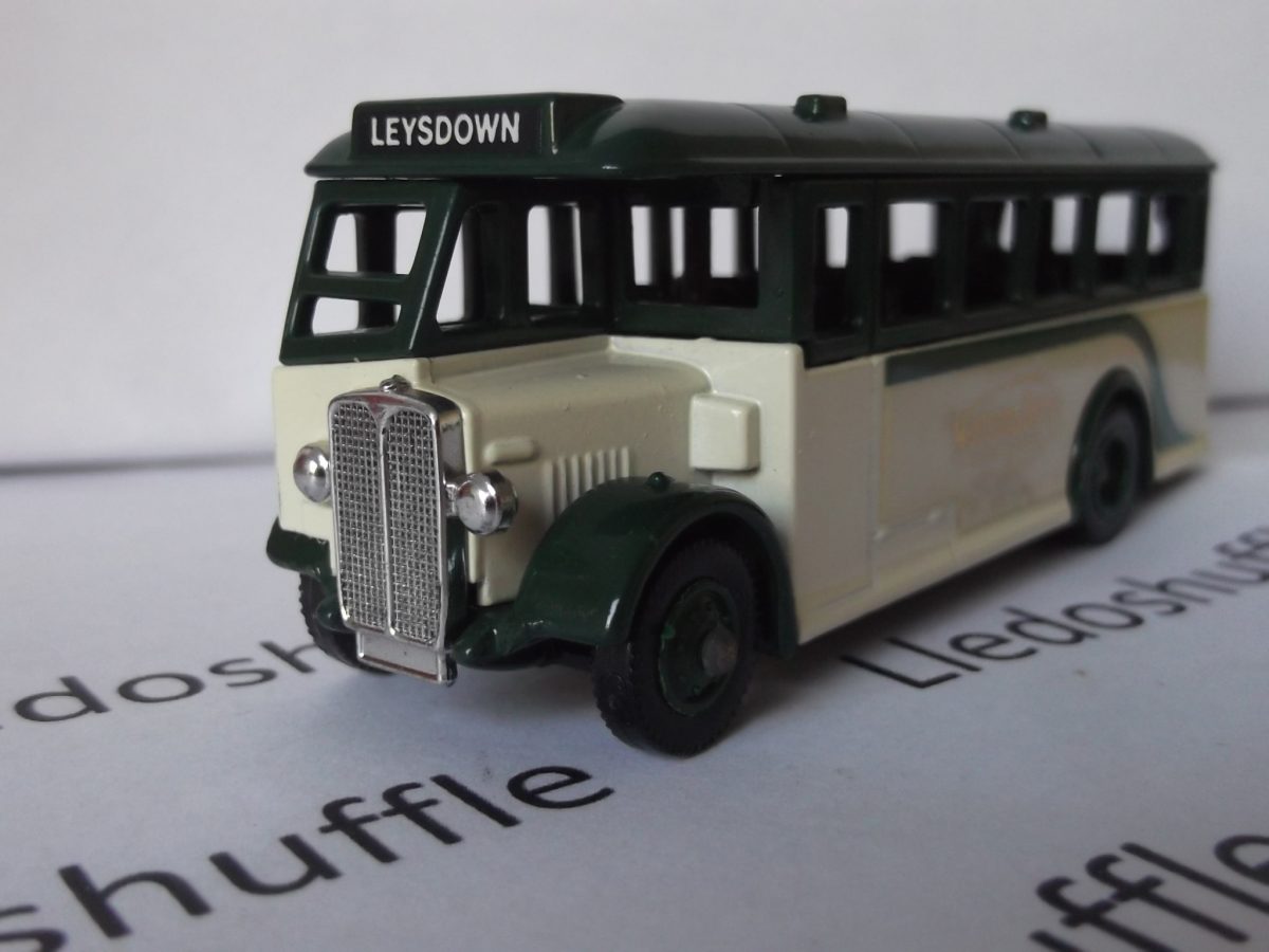 LP17025, AEC Regal Single Deck Bus, Maidstone & District Motor Services ...