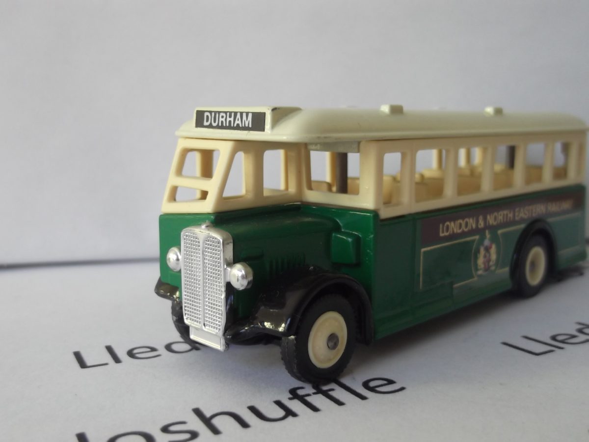 LP17069, AEC Regal Single Deck Bus, LNER, London & North Eastern ...