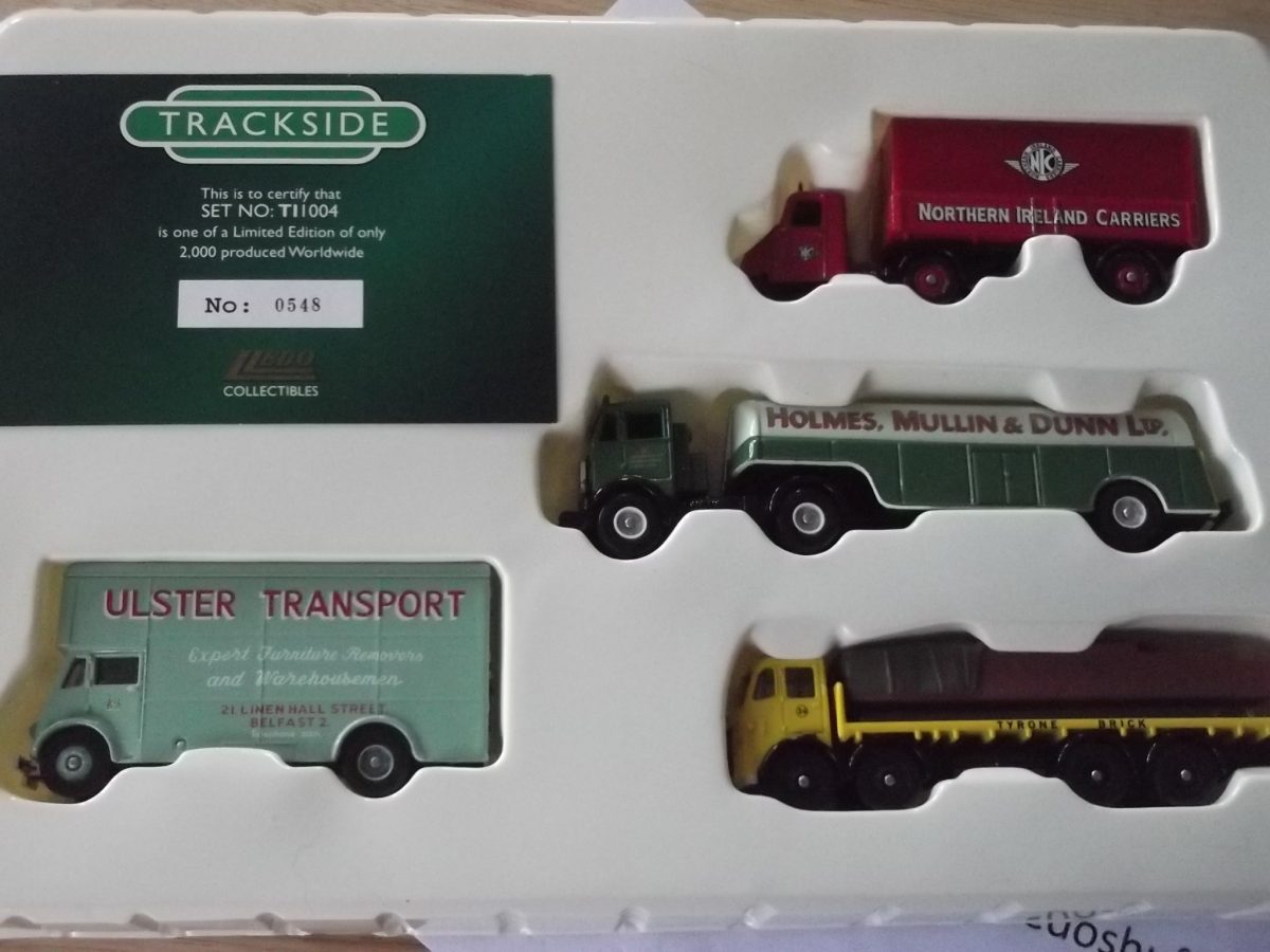 Trackside, 4 piece set, Trackside in Ireland, TI1004 – Lledo Models