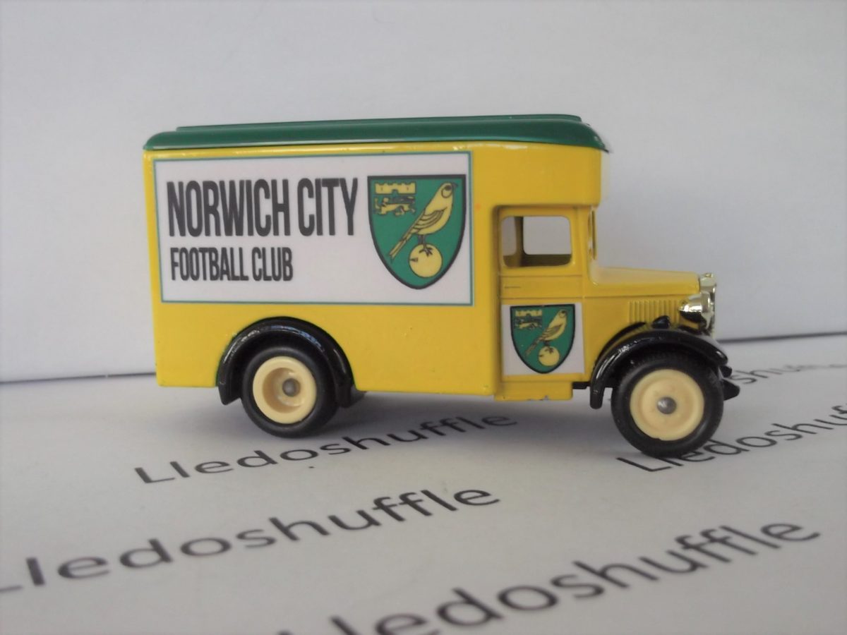 DG016, Code 3, Dennis Parcels Van, Norwich City Football Club – Lledo ...