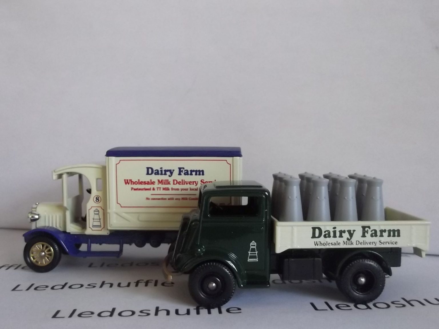 Dairy Farm, 2 piece set, Dennis Delivery Van & Fordson 7v Truck, DF2002 ...